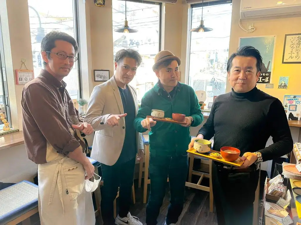 二つの顔を持つ男──やなか健真堂・伊藤健さんの“週末の顔” - 145MAGAZINE